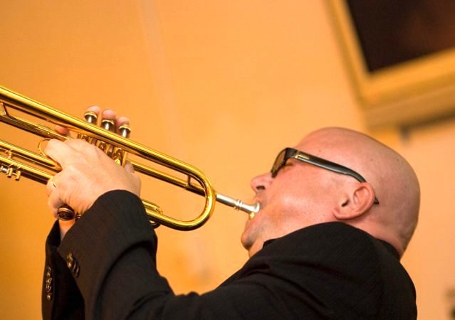 Conan Trumpet Player Mark Pender, EU Article 13 And The Top 20 DAWs On ...